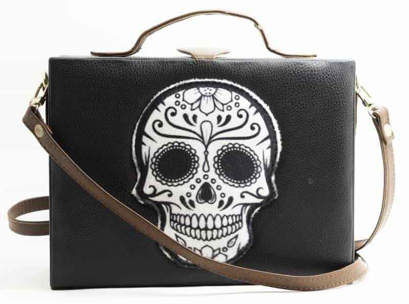 Buy Handmade Bags Online | Printed Travelling Bags at Gonecase – GoneCase